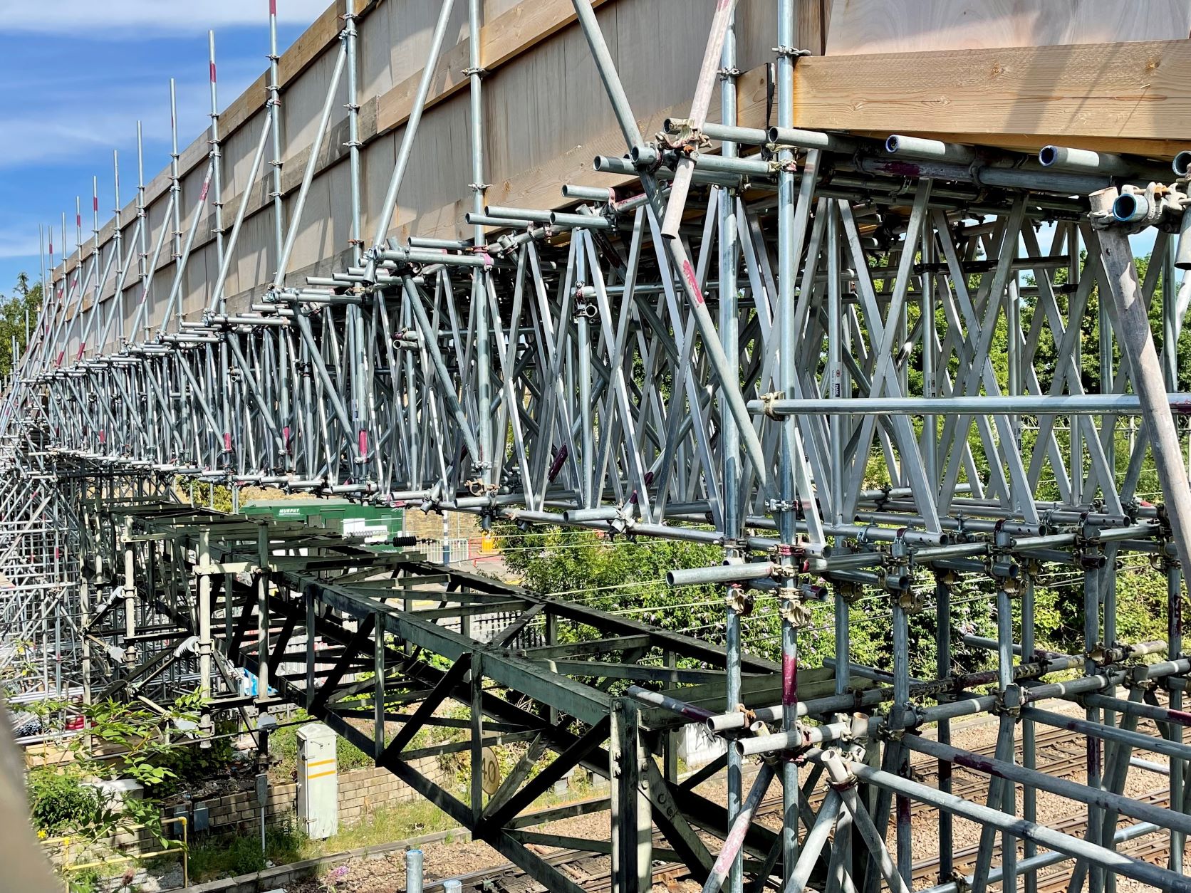 Nazeing New Road - Lea Scaffolding